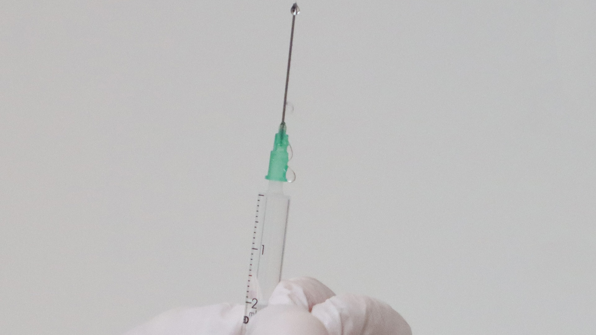 Moderna releases positive initial booster data against SARS-CoV-2 ...